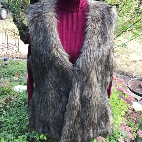 Xhilaration | Jackets & Coats | Xhilaration Fake Fur Womens Vest | Poshmark